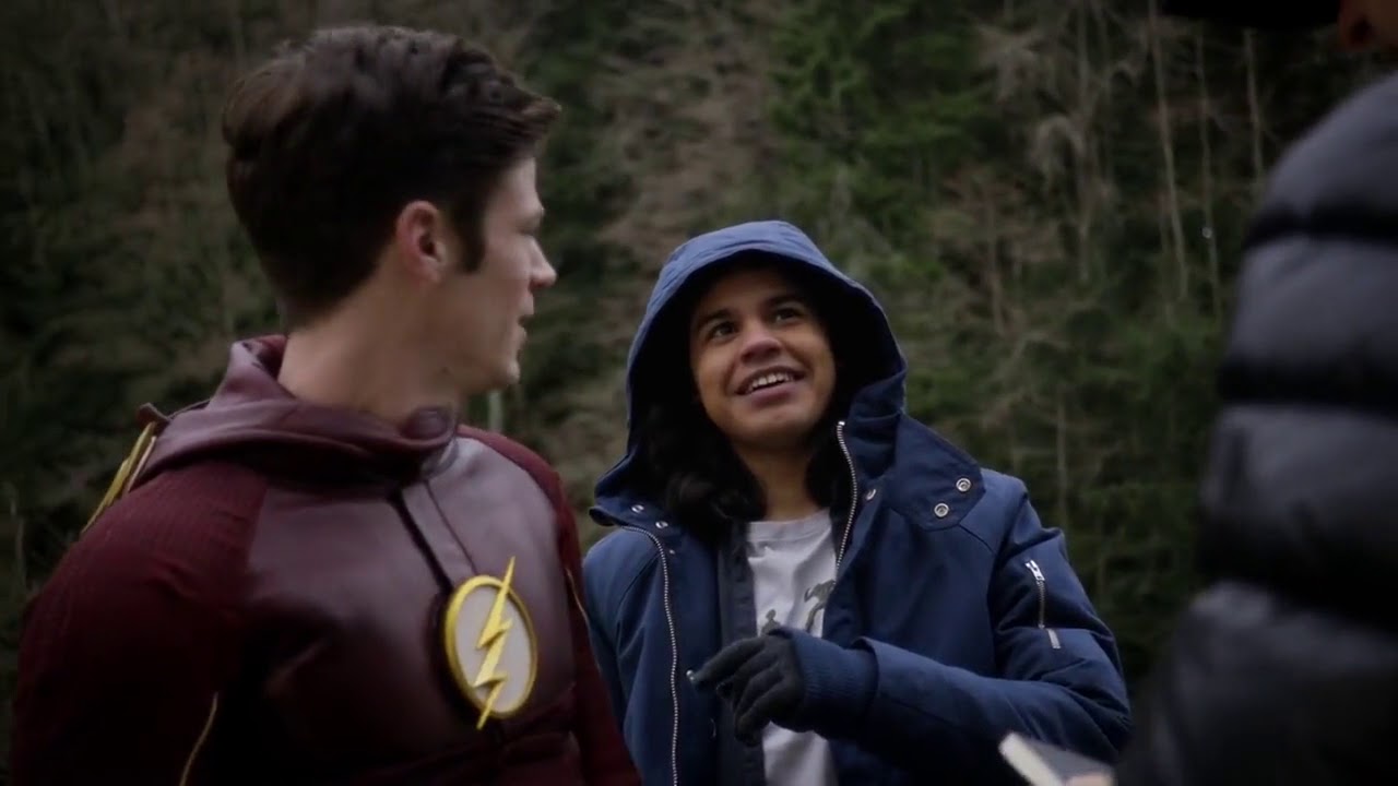 The Flash 2x16 Training Scene - YouTube