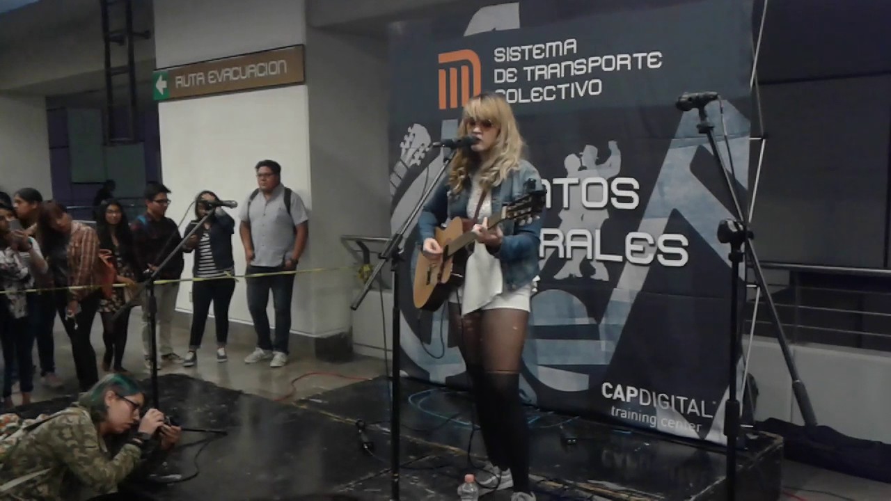 Coco Cecé- "Instinto" (Metro Zapata Mexico D.F) - YouTube