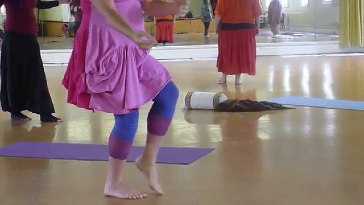 Embodied Bellydance® Walk Dance - YouTube