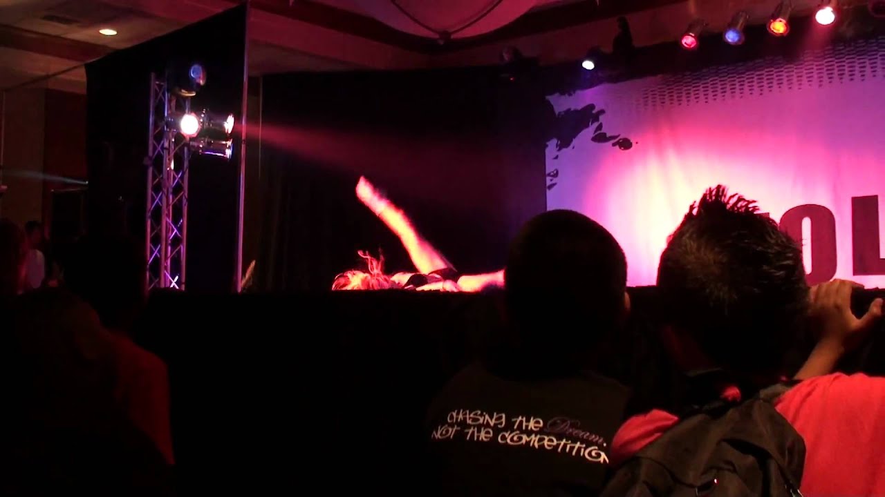 Hollywood Vibe-ariel balderas - YouTube
