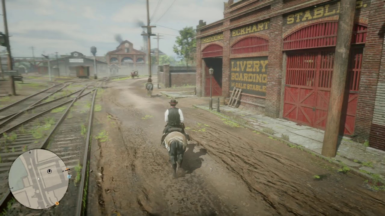 Red Dead Redemption 2 Breton becomes mini after going to a shop - YouTube