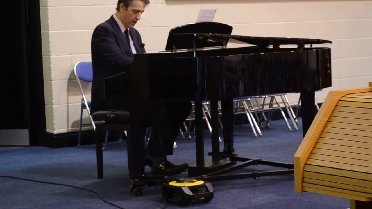 Harry the Piano performs: The School Song! - YouTube