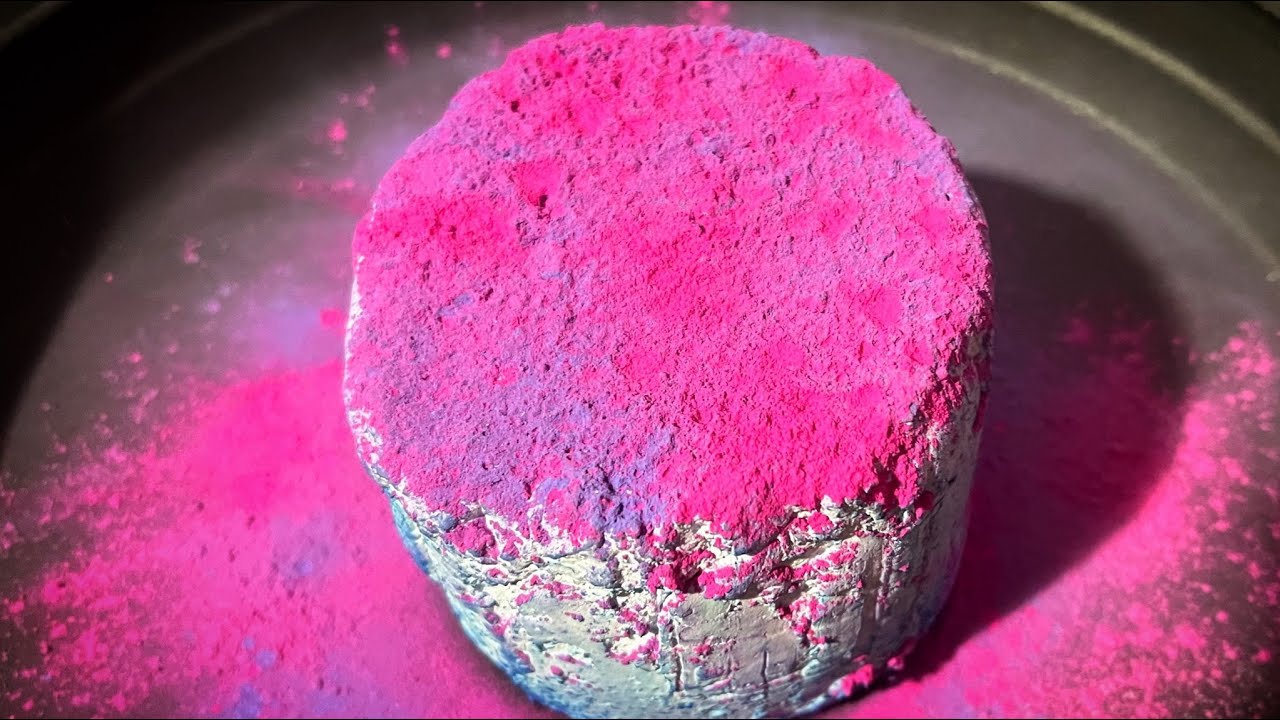 Large Crunchy Gym Chalk Cylinder with Pink Holi Powder ASMR - YouTube