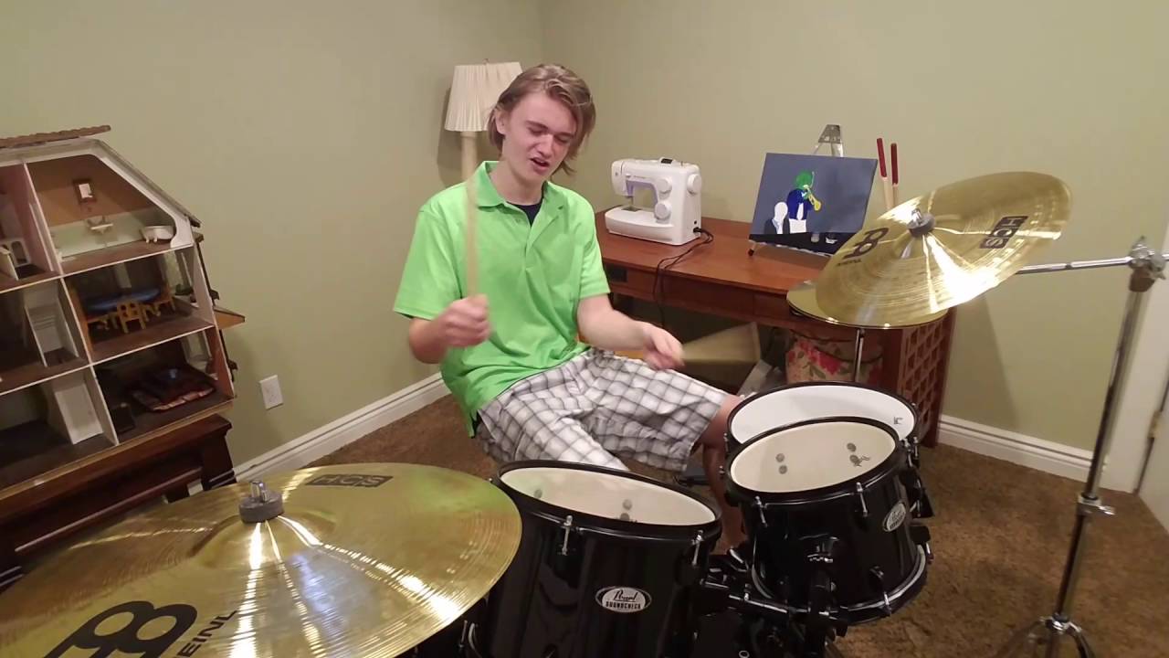 Alien horse head (part 1) - YouTube