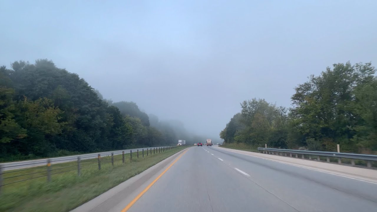 Trip #57 - Beautiful suburbs of Philadelphia - Foggy morning drive ...