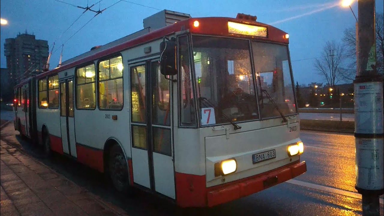 Troleibusas Škoda 15Tr03/6 Nr.2603 Vilnius, Lietuva - YouTube