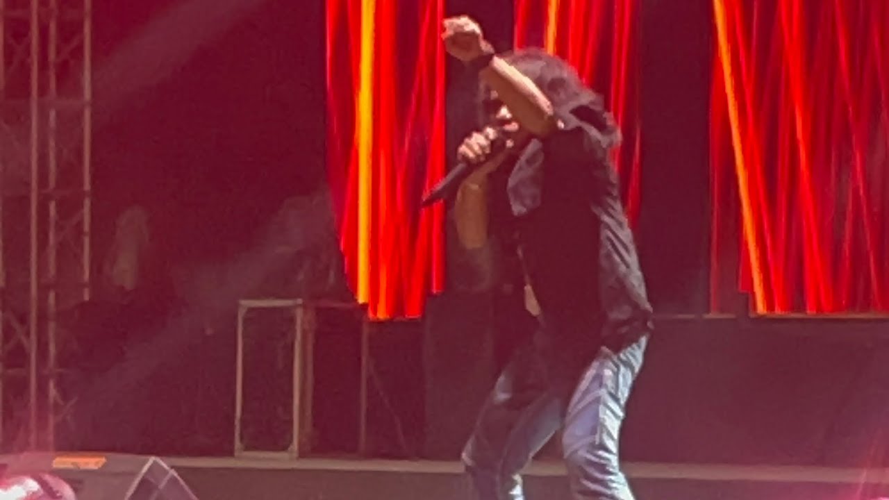 Mus May - Cintamu Mekar Dihati live - YouTube