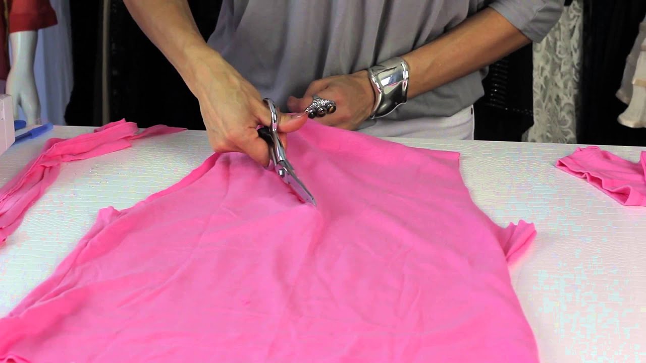 How to Cut Shirts Into Racerback Tanks : Style Savvy - YouTube