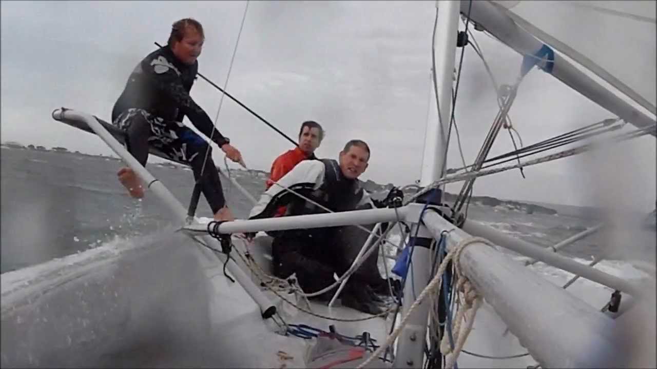 Monday morning mayhem on a 20ft skiff with a dodgy rudder. - YouTube