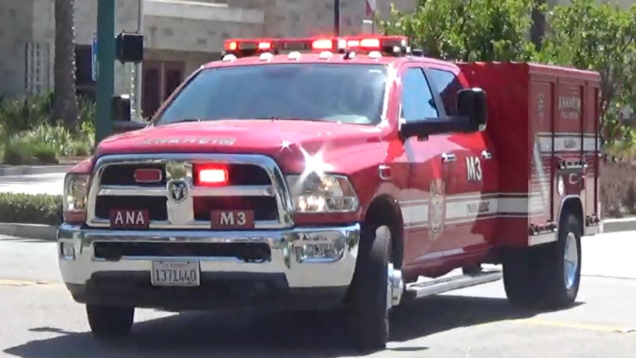 Anaheim Fire & Rescue Medic 3 responding - YouTube