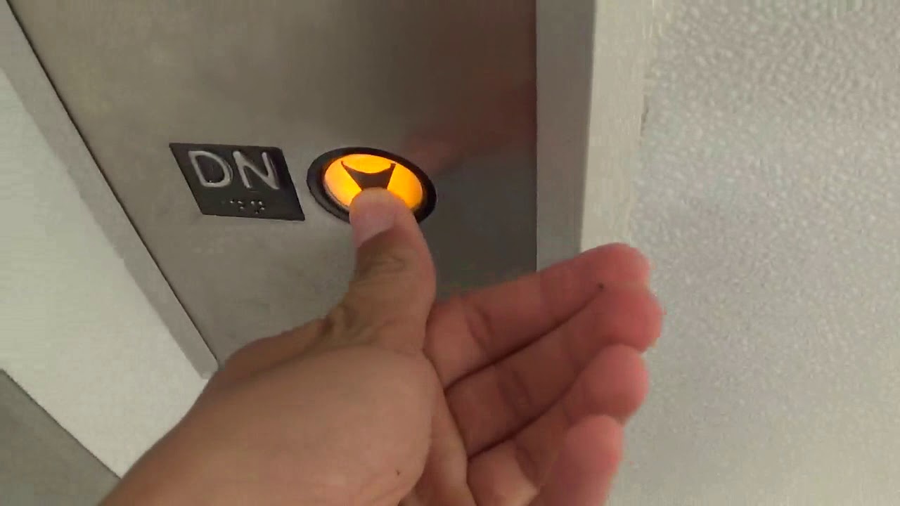 Westinghouse Hydraulic Elevator at Sears Whitehall Mall Whitehall, PA ...