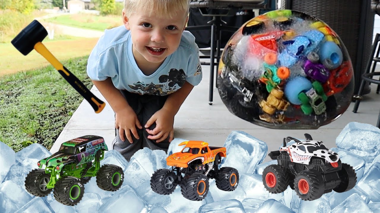 MONSTER TRUCKS FROZEN IN ICE! Kids Monster Truck Play - YouTube