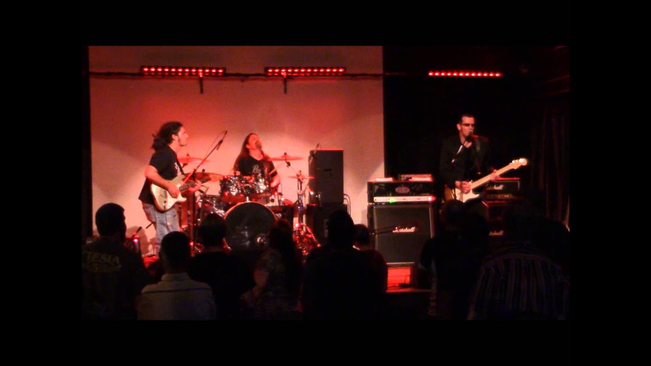 Clint Brockmeyer as guest artist with Gary Hoey 7/15/2015 Old Rock ...