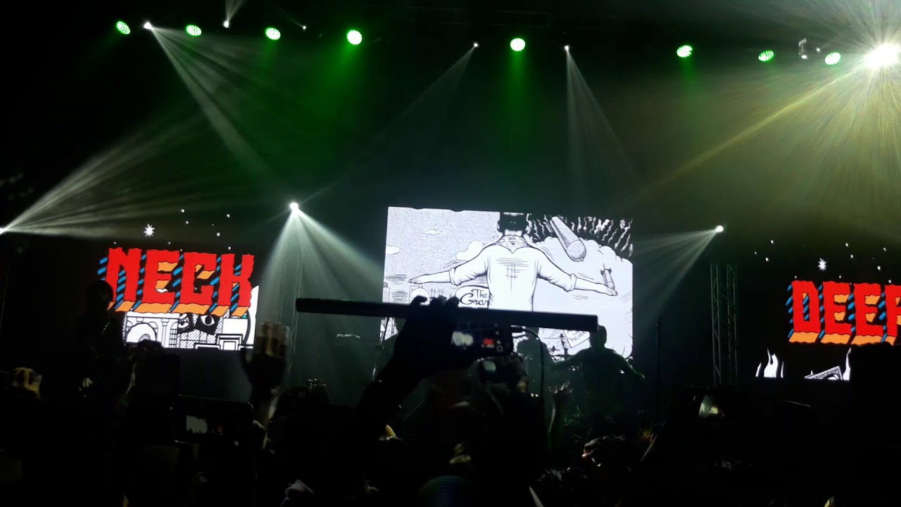 DECEMBER - NECK DEEP LIVE IN MANILA 2018 - YouTube