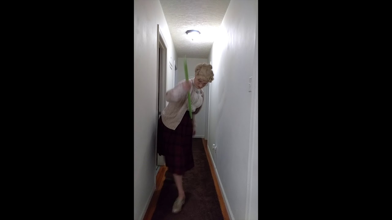 Mrs. Doubtfire Dancing Scene (My Version Of The Air Guitar) - YouTube