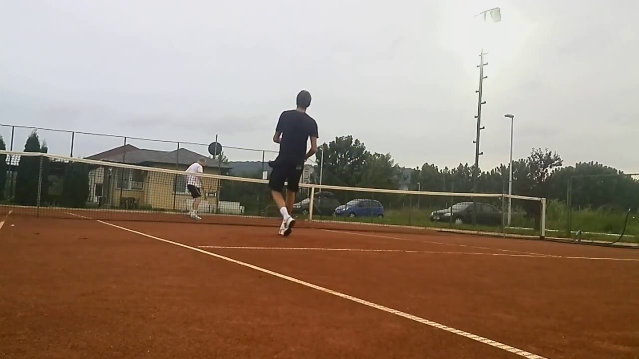 Ivan Milivojevic, Vukac Vukcevic tennis volleys exercise, points - YouTube