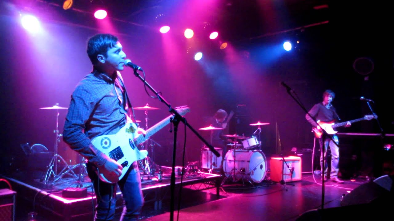 Andy Muscat 'Show me Love' cover The Wedge 28th Nov 2012 - YouTube