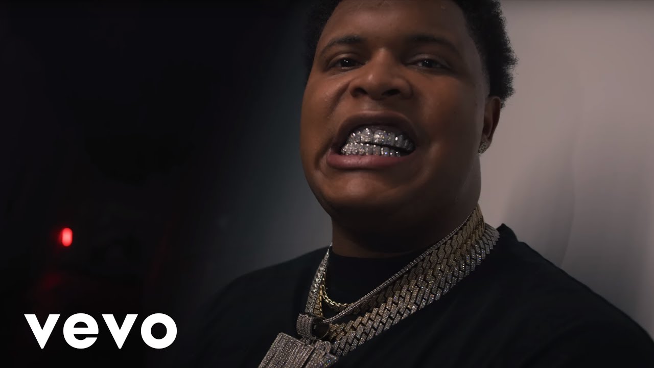 BigWalkDog - Magic City (ft. Gucci Mane & Moneybagg Yo) [Music Video ...