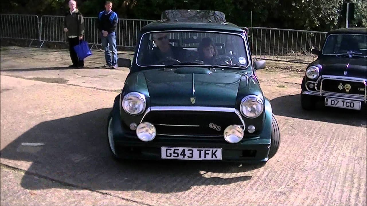 Brooklands Mini Day 2012 - YouTube