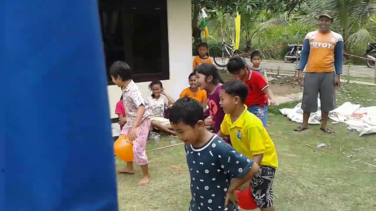 Lomba Jepit Balon HUT NKRI Ke 72 Desa Gebang Kec Gebang Purworejo - YouTube