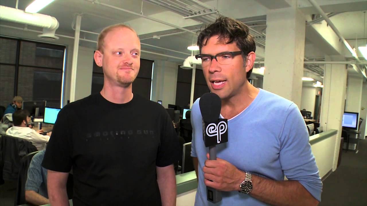 First Look at Freefall Racers [North America] - YouTube