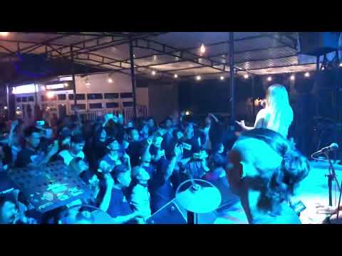 Balungan Kere - Uut Selly ft. Deb Music