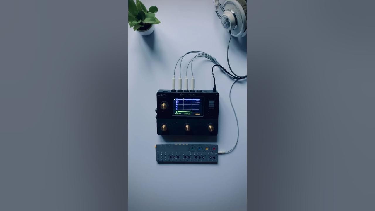beautiful ambient loops by @keinseier using the Aeros Loop Studio Gold Edition in 6x6 mode - YouTube