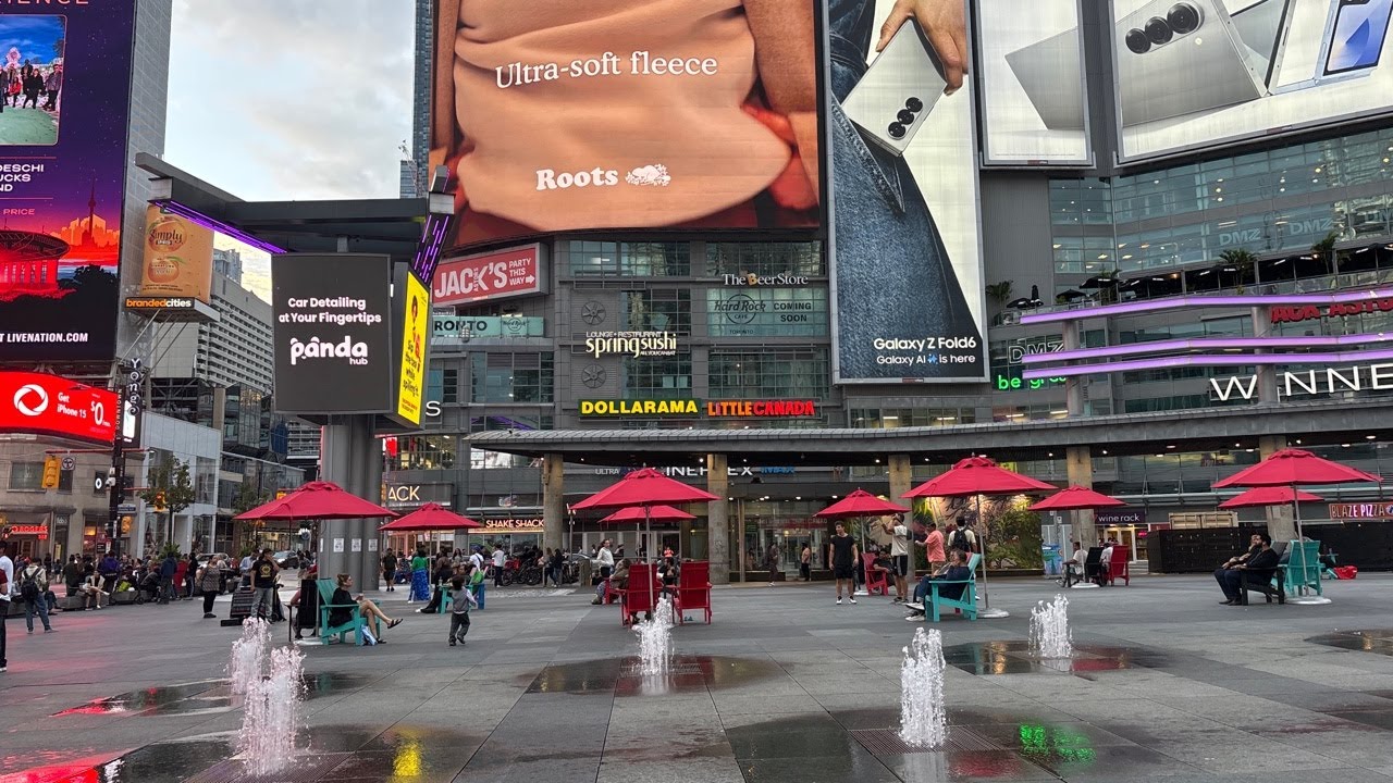 Part 2 Of Thursday walk Downtown and arrond 2k! 8/8/24 - YouTube