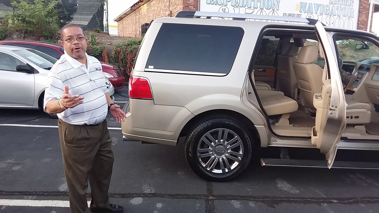 Uncle Les talks luxury at our Riverdale location - YouTube