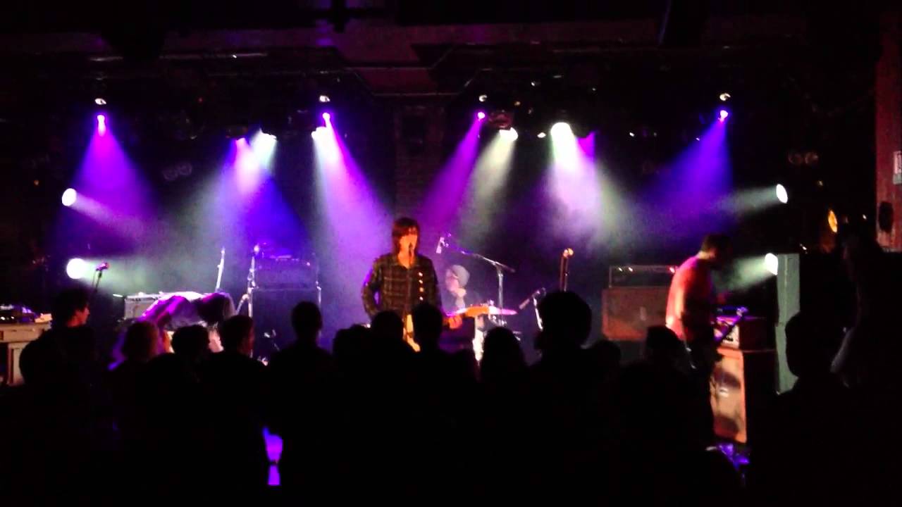 JUNEBUG SPADE in Paris, France 9/20/13 - YouTube