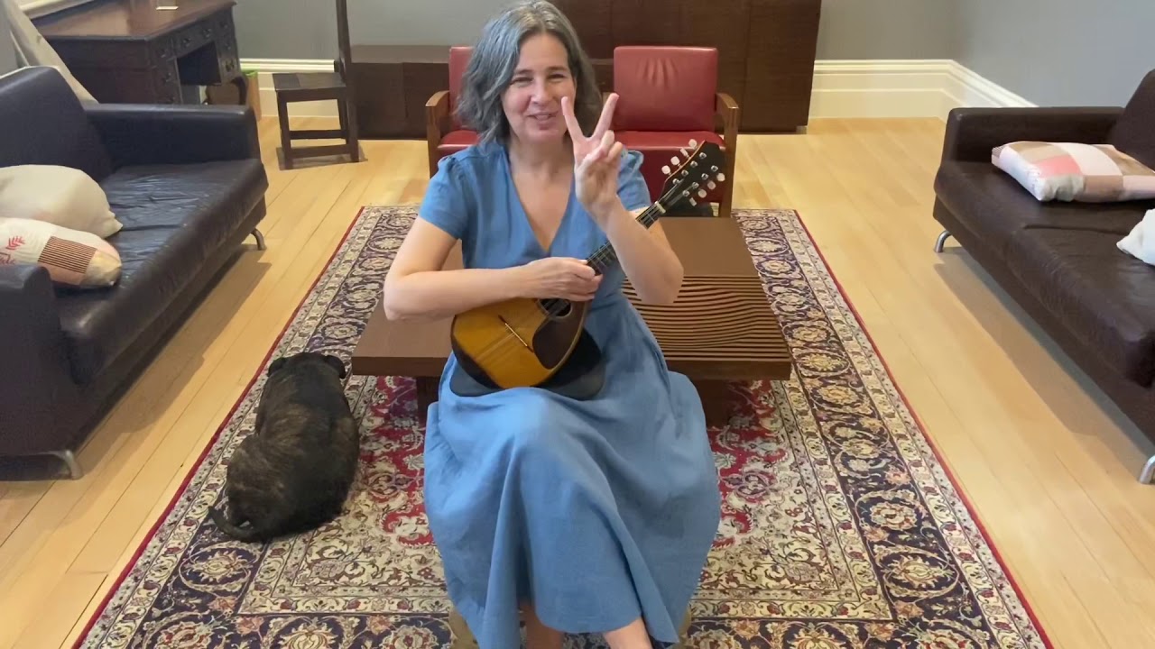 Mandolin tremolo with Ruth Roshan. Lesson 4 (final) Double stops and trills. - YouTube