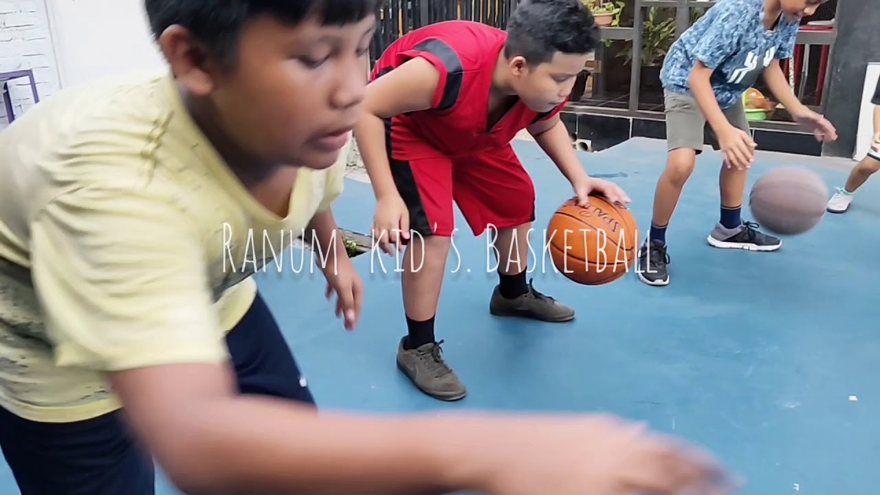 -RANUM KID'S BASKETBALL- - YouTube