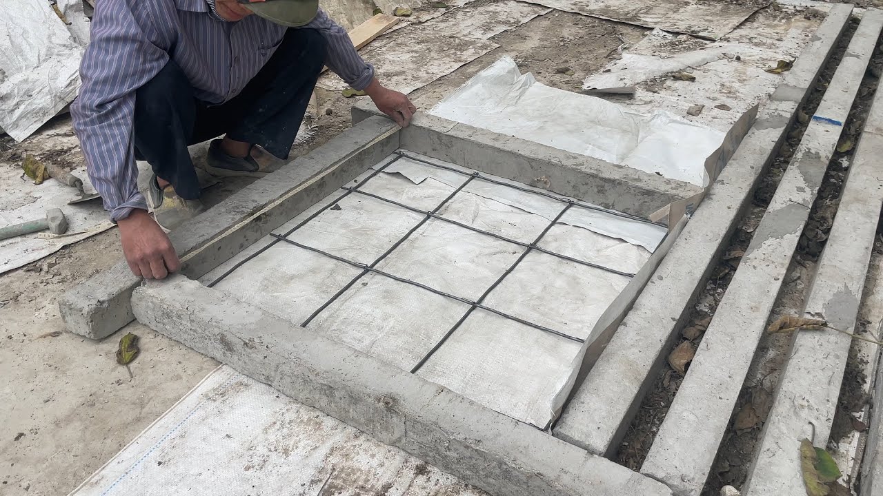 Handmade Reinforced Concrete Slab Building Process – Skilled Worker in ...