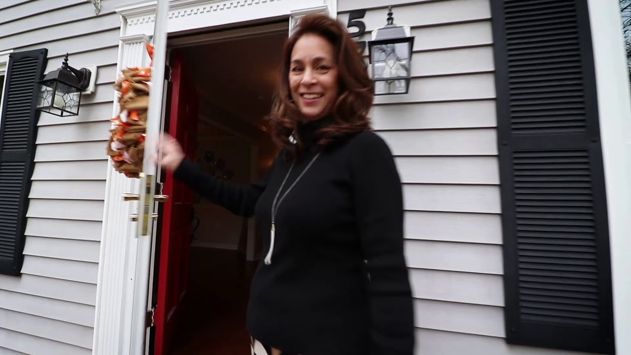 5724 Crestwood Drive Knoxville, TN 37914- Caroline Badgett, REALTOR ...