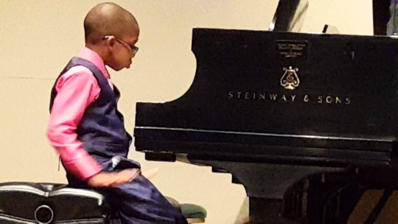 Christopher Freeman piano recital May 1 2016 - YouTube