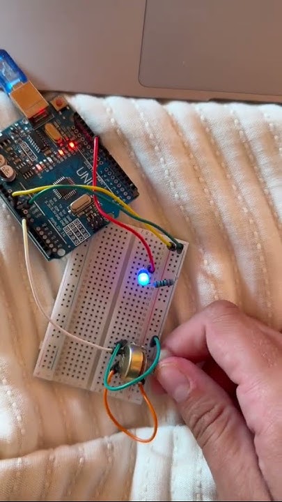 Week2 Assignment Arduino - YouTube