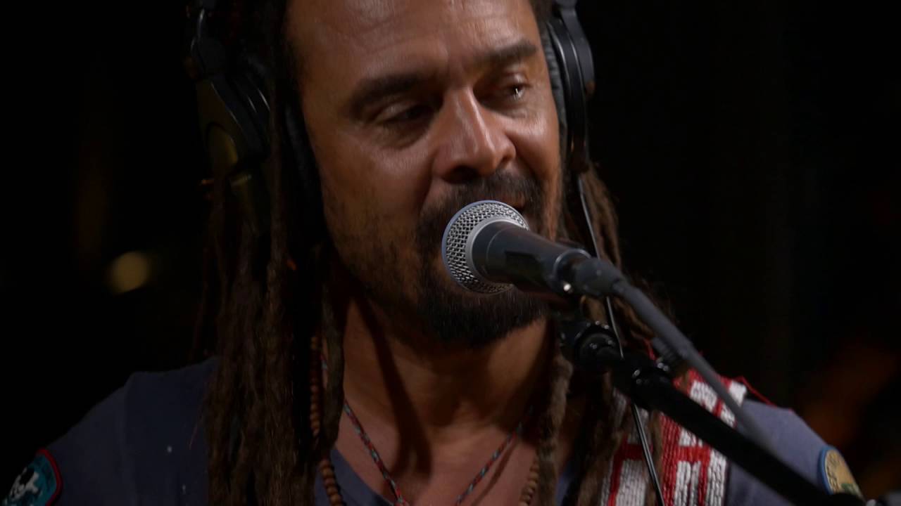 Michael Franti & Spearhead - I Got Love For Ya (Live on KEXP) - YouTube