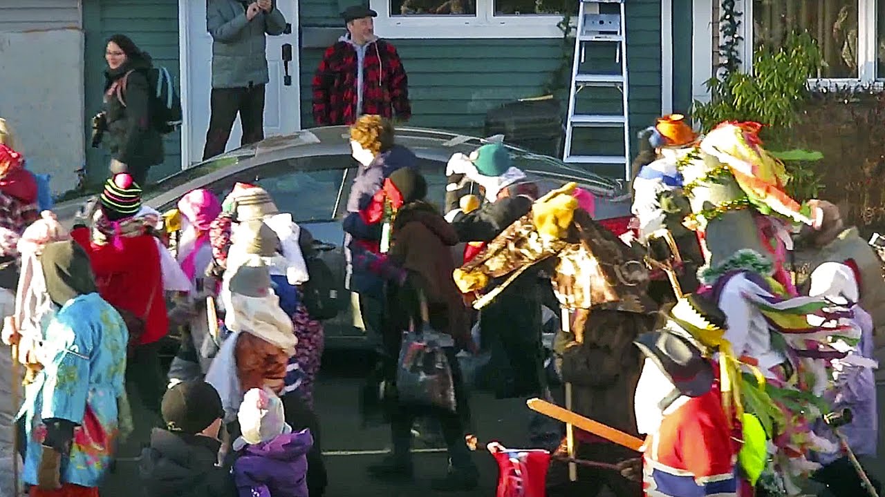 Mummers Parade 2016, St. John's, Newfoundland (audio: Mummers Song ...