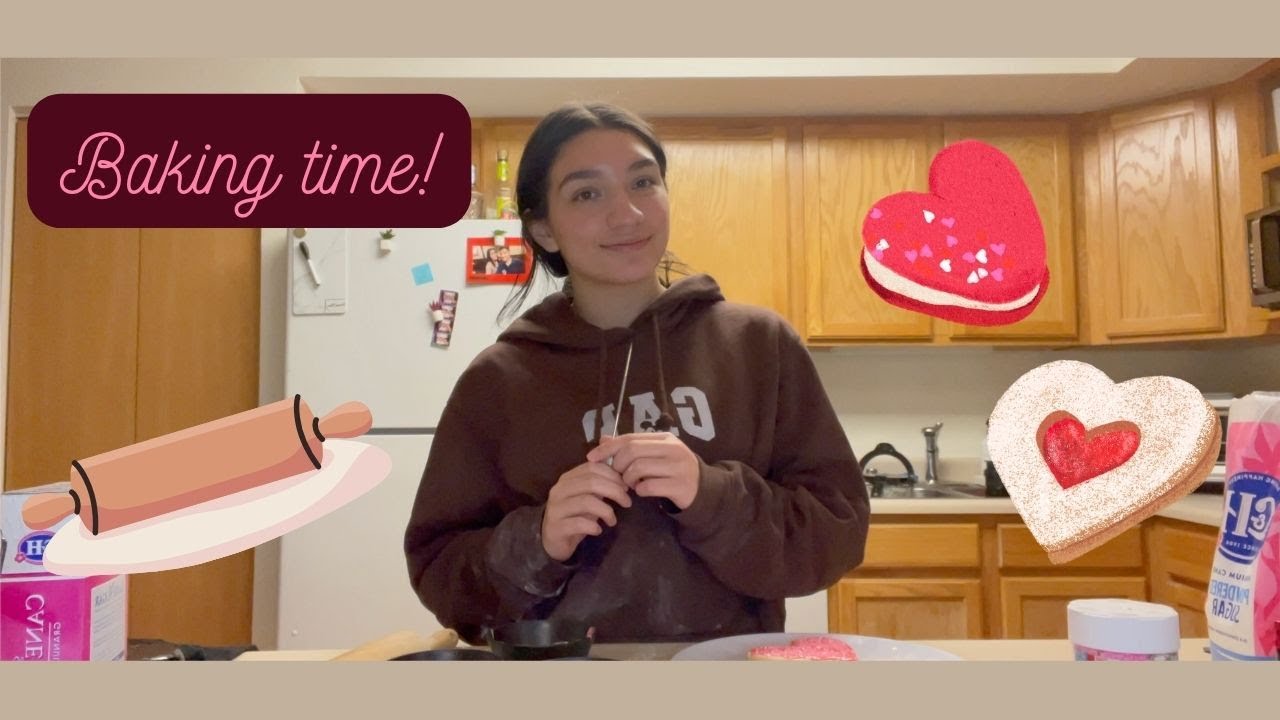 Make Valentine's cookies with me! - YouTube