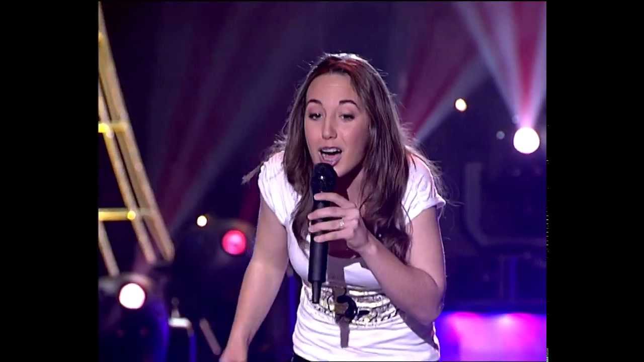 MARÍA CARRASCO "ASIGNATURA PENDIENTE" - YouTube