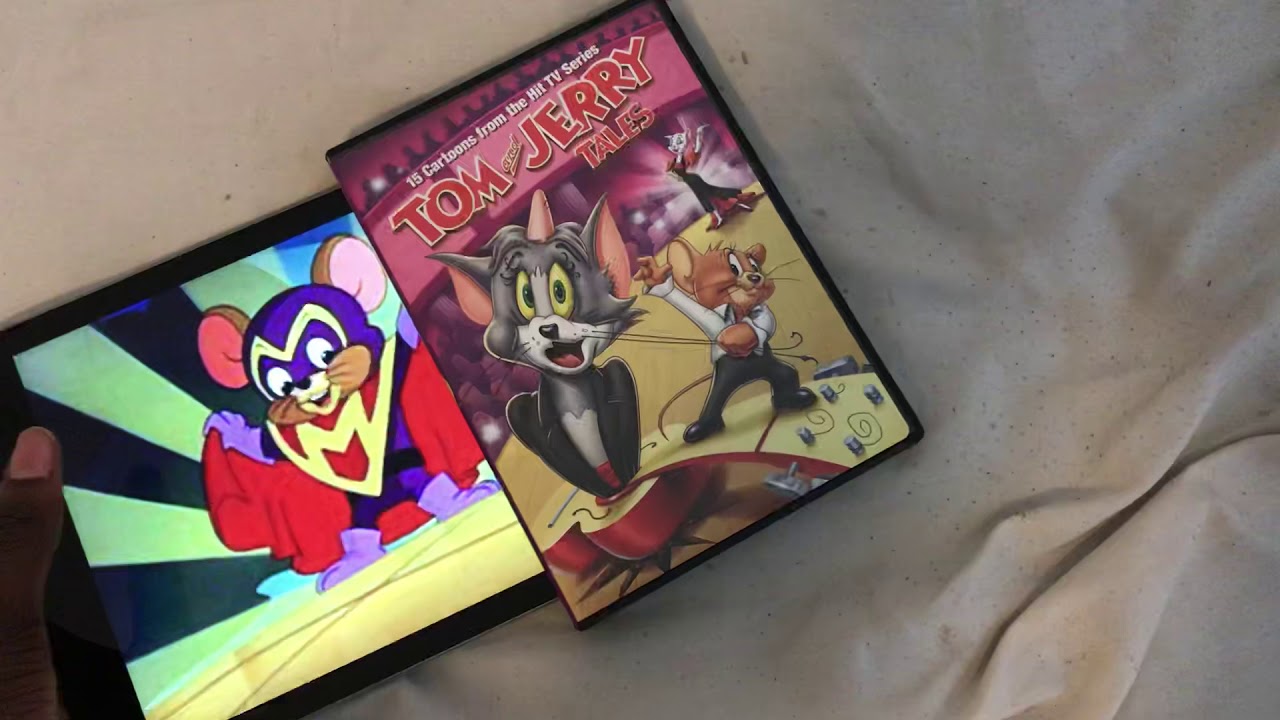 Mall Mouse 🐁 🐭 Watches The Warner Home 🏡 🏠 Video Logo - YouTube