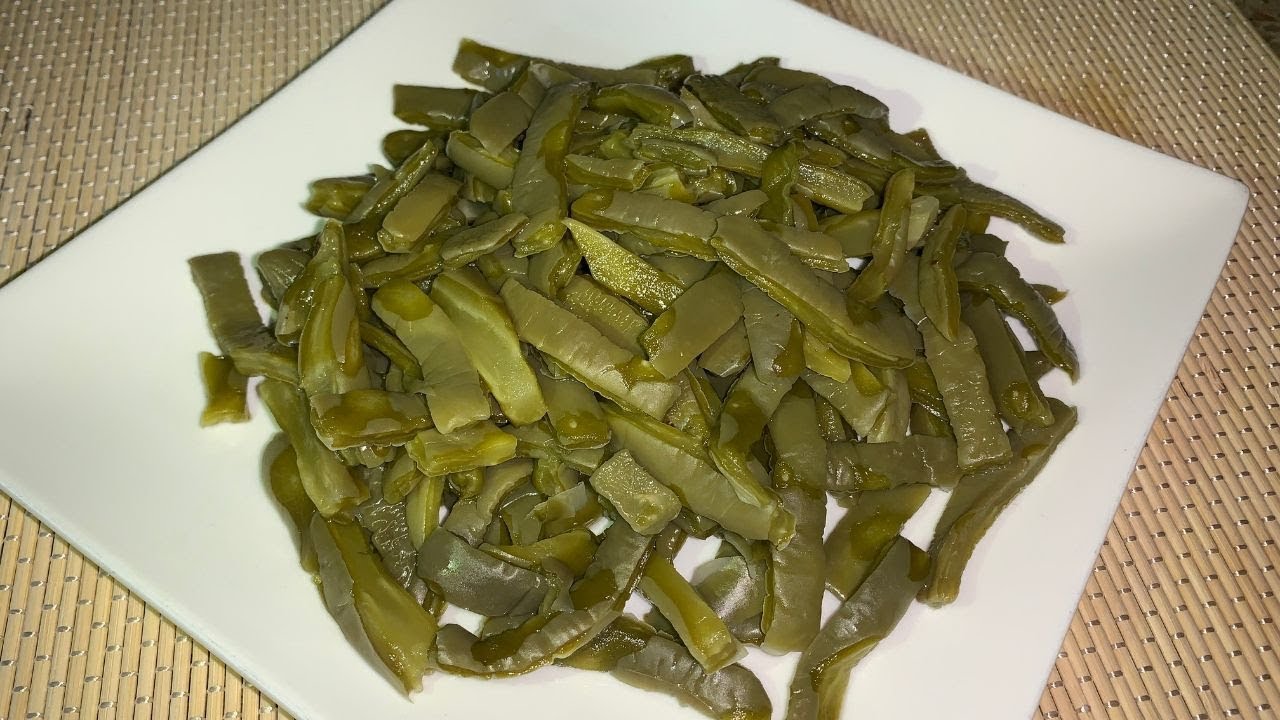 HOW TO COOK CACTUS/NOPALES WITHOUT WATER - YouTube