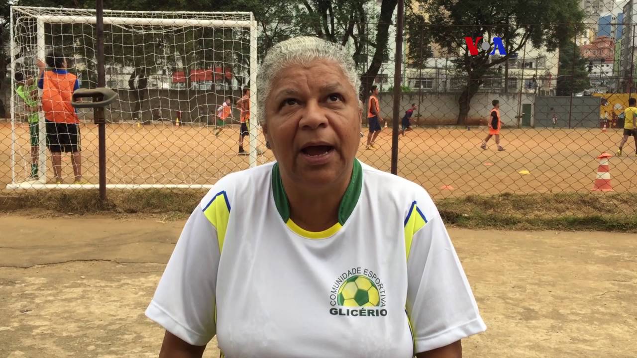Eva Alves: Metade da sua reforma financia equipa de futebol Glicérios ...