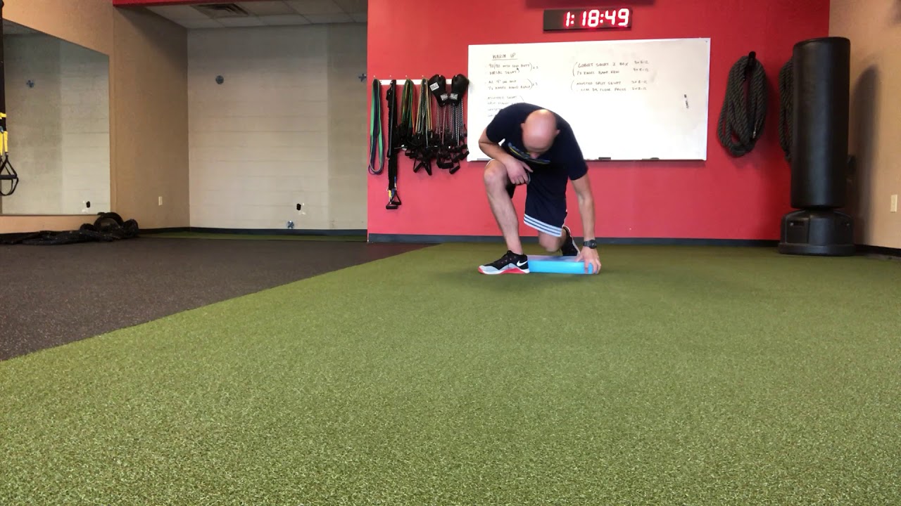 Half Kneeling Scaption Reach - YouTube