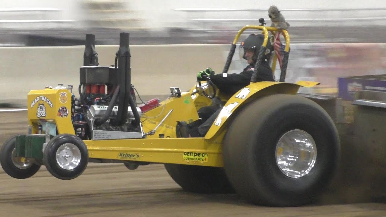 Tractor Pulling 1,850lb. Small Block Mini Modified Tractors In Action ...