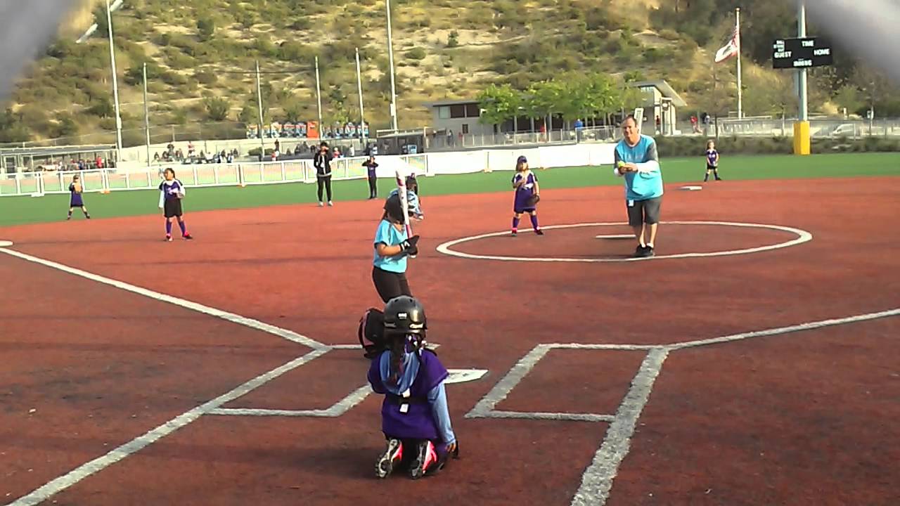6u softball - YouTube