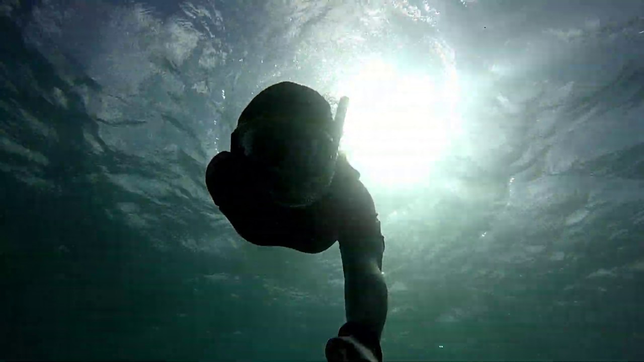 Okinawa by bicycle, way to the Sunset Beach, Chatan Town, Sunabe Steps ...