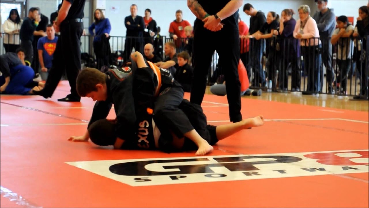 Provincials 2013: Peter Terzis match 1 - YouTube
