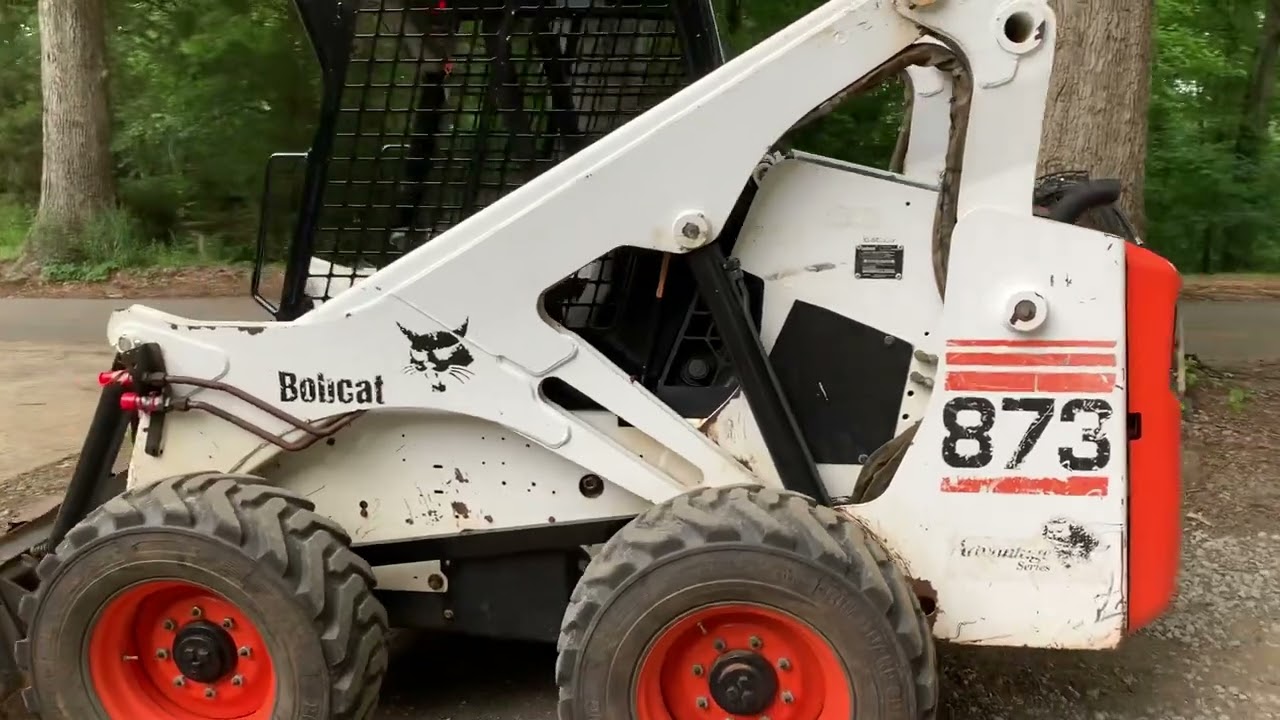 Bobcat 873G walk around - YouTube