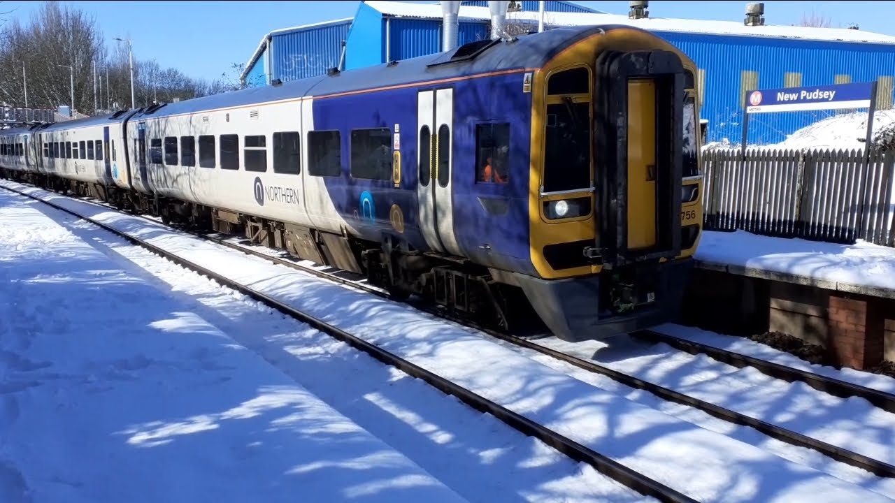 Class 158756 departs New Pudsey - YouTube